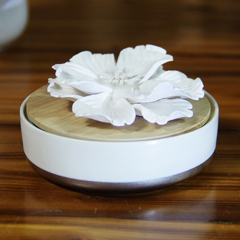 Hand Made Ceramic Flower Oil Reed Diffuser 200ml - Buy ceramic flower ...